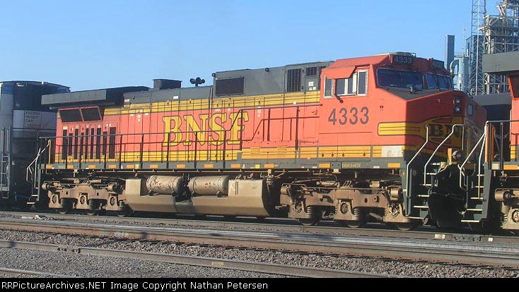BNSF 4333